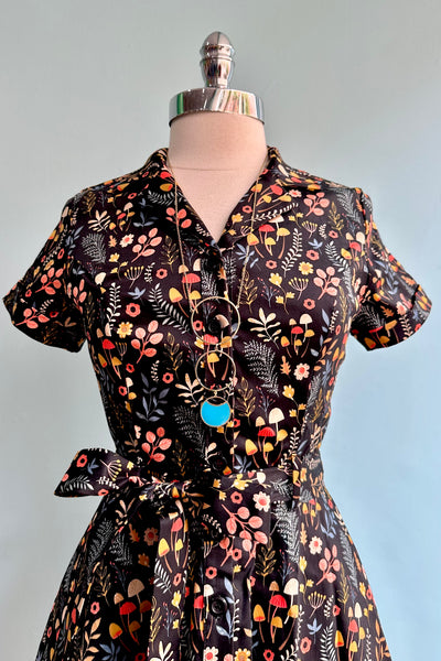 Ditsy Mushroom Knee-Length Shirtwaist Dress by Eva Rose – Modern Millie